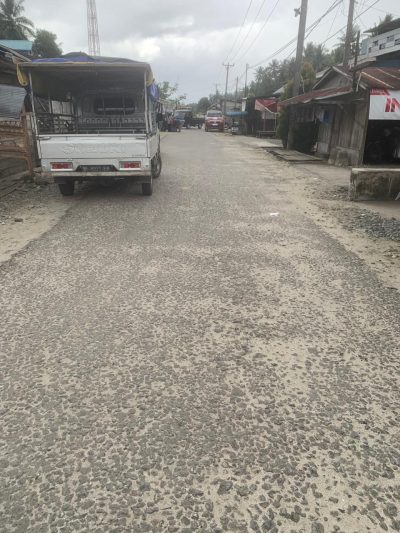 Proyek Jalan Labean - Mapaga 2023 Diduga Aspal Terkelupas Segera ...